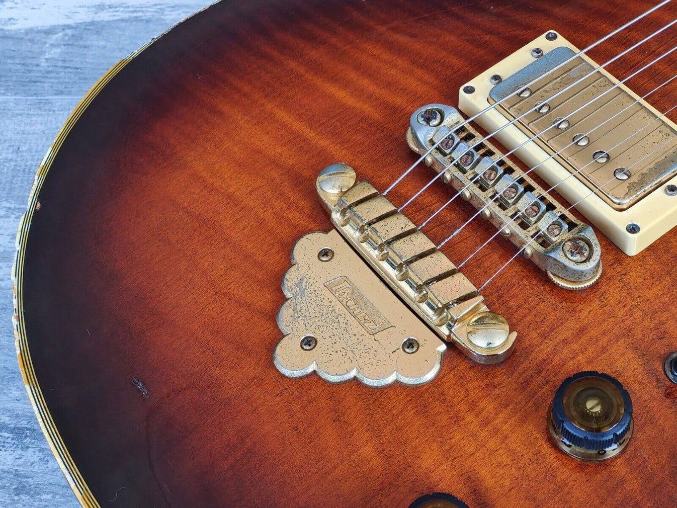 1983 Ibanez Japan AR300 Artist Double Cutaway (Antique Violin Sunburst – Cool Old Guitars