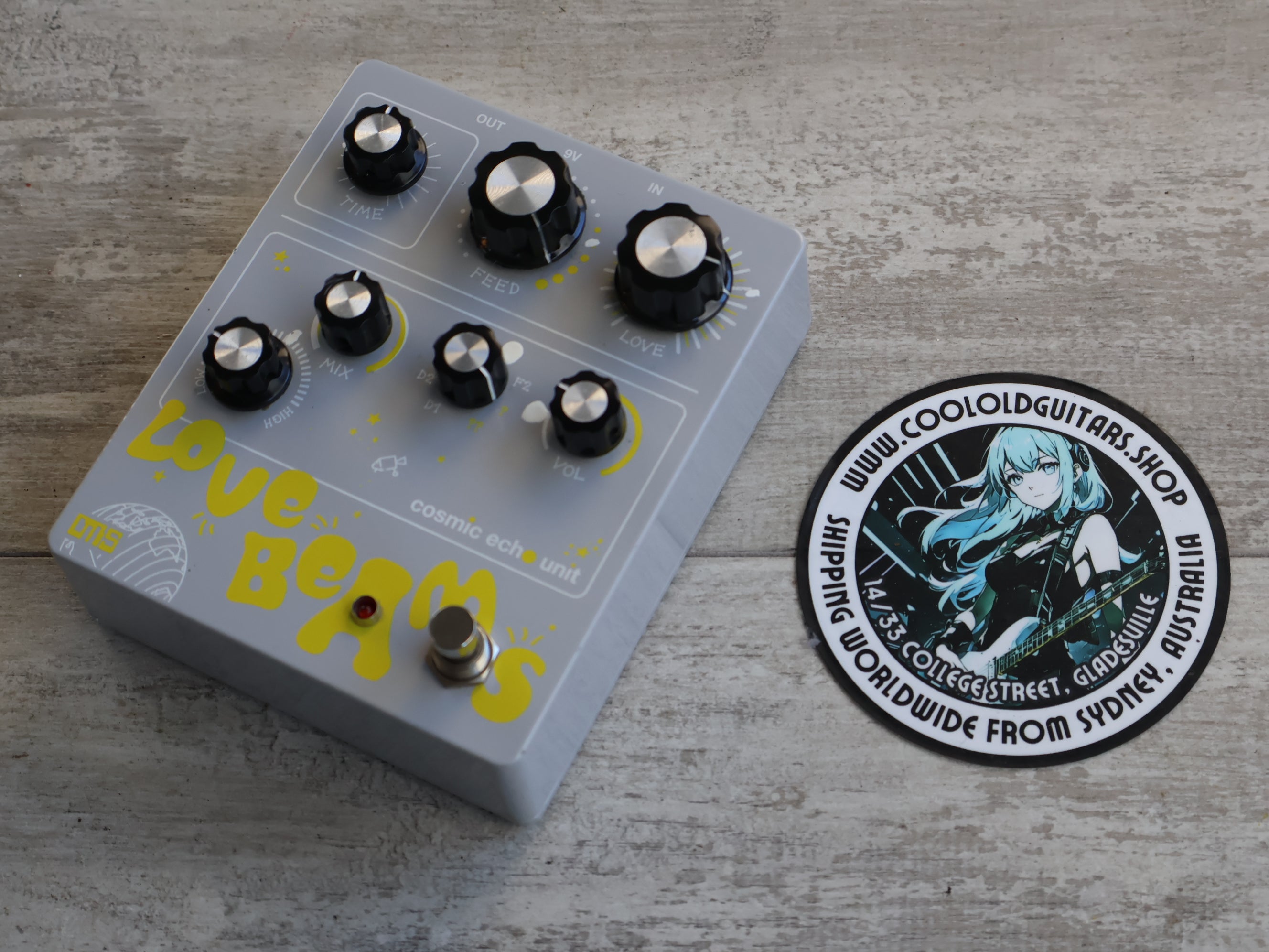 Otis Audio Love Beams Cosmic Echo Unit – Cool Old Guitars