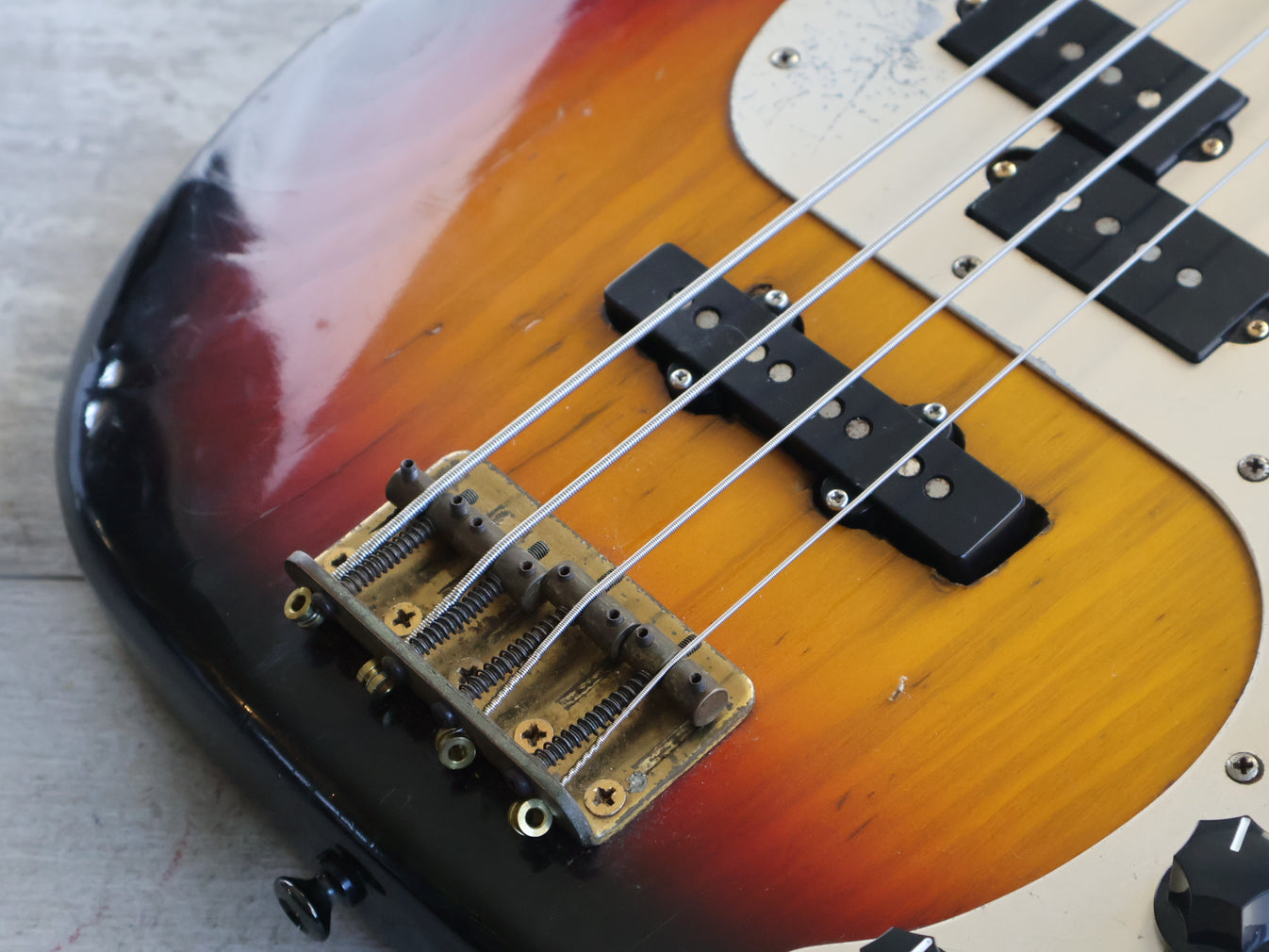 1980's Moon Japan Custom Order PJ Precision Bass (Sunburst) – Cool Old ...