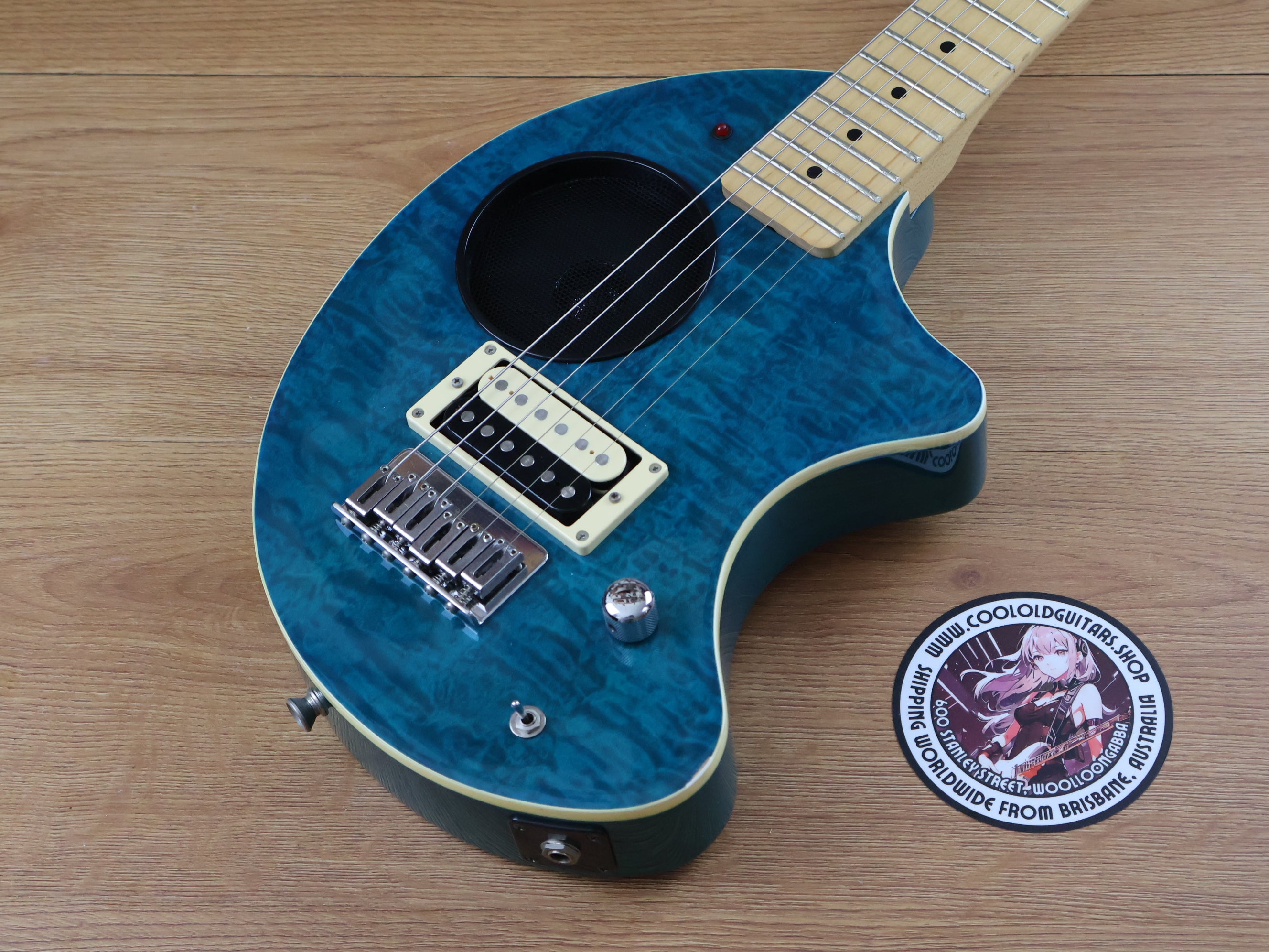 Fernandes ZO-3 Nomad Travel Guitar – Cool Old Guitars