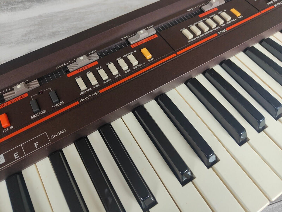 Casio Casiotone CT-310 Keyboard – Cool Old Guitars