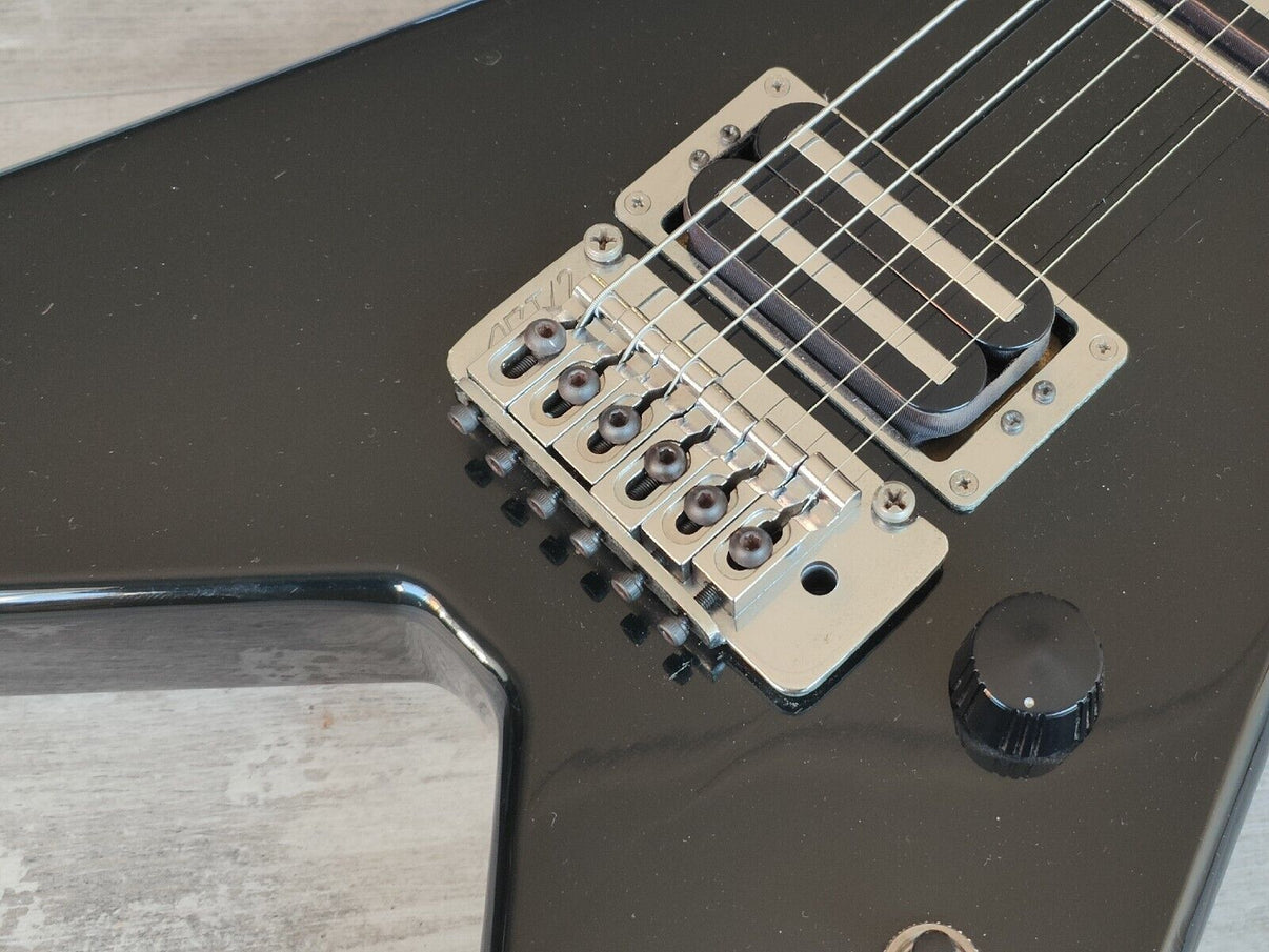 1984 Aria Pro II Japan XX Deluxe Flying V (Black) – Cool Old Guitars