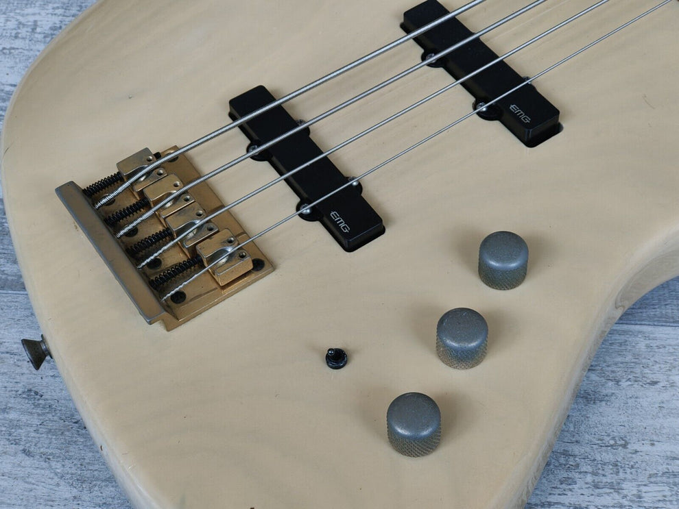 1990's Levinson Blade Japan B4 Jazz Bass w/EMG's (Blonde) – Cool Old ...