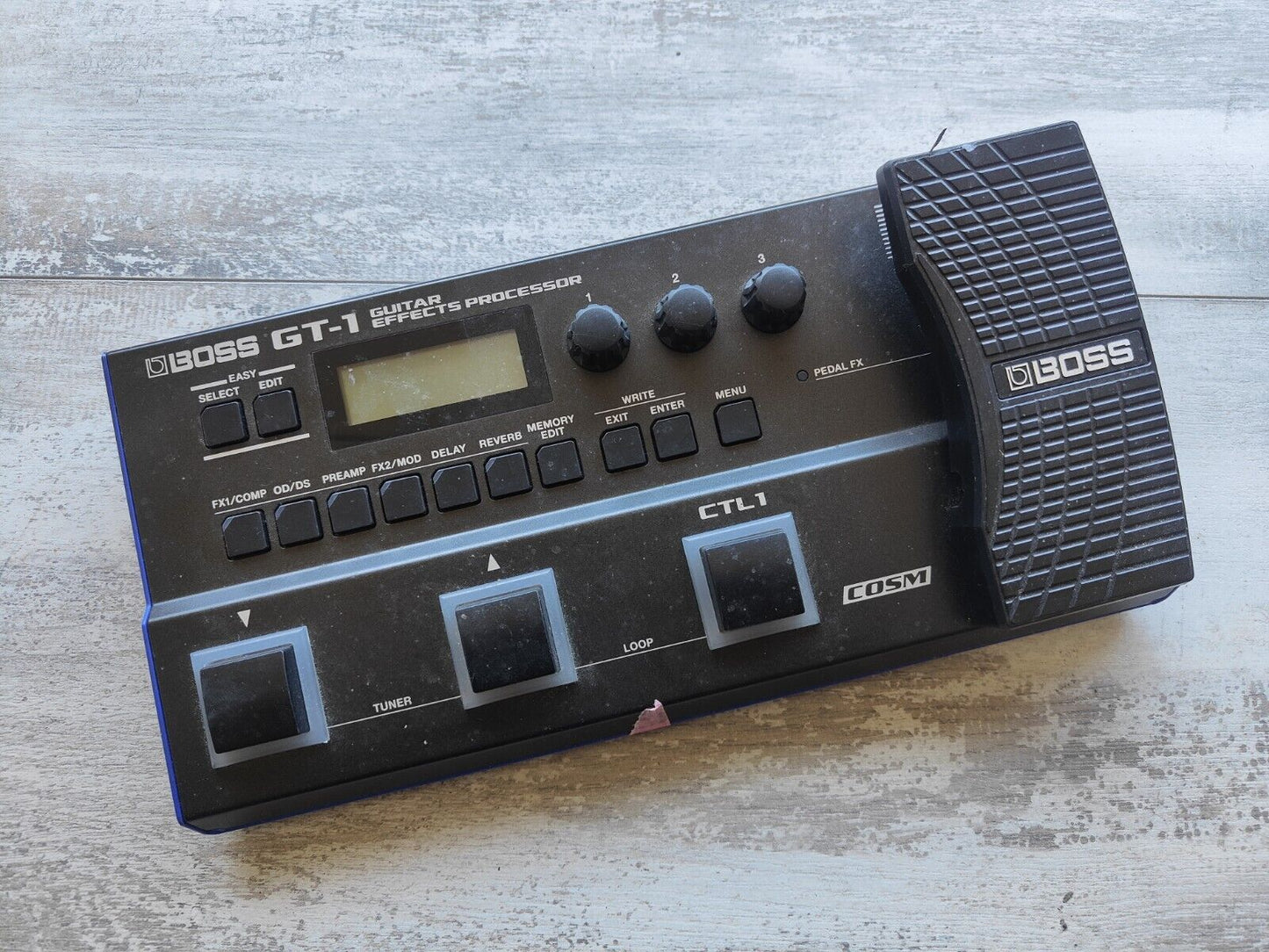 Boss GT-1 Guitar Multi Effects – Cool Old Guitars