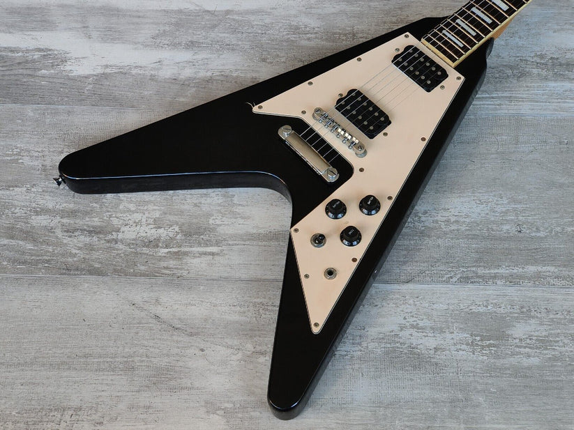 Flavor (by Aria) Flying V (Black) – Cool Old Guitars