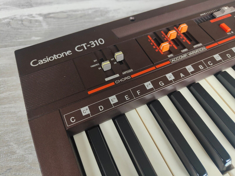 Casio Casiotone CT-310 Keyboard – Cool Old Guitars