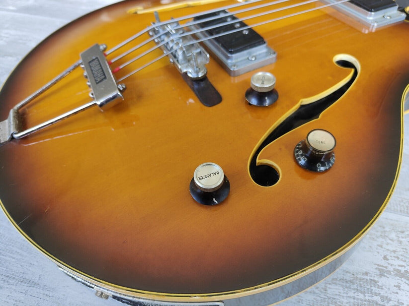 1968 Yamaha SA-70 Hollowbody Short Scale Bass (Sunburst) – Cool Old Guitars